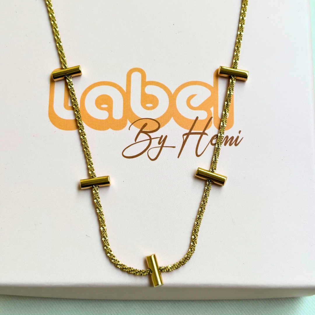 Slit Necklace – Label By Hemi